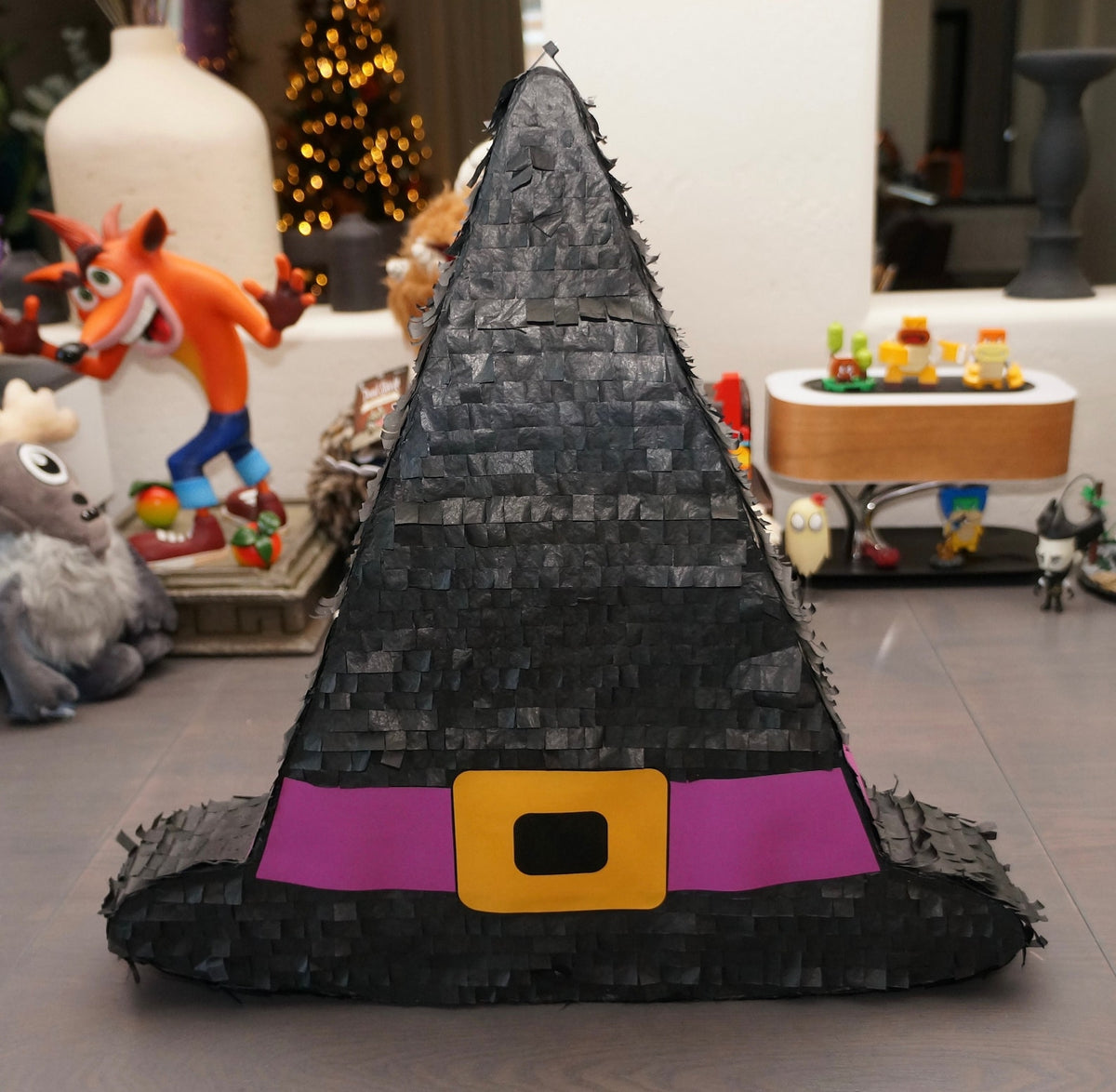 WITCH HAT PINATA – MATTEO PARTY