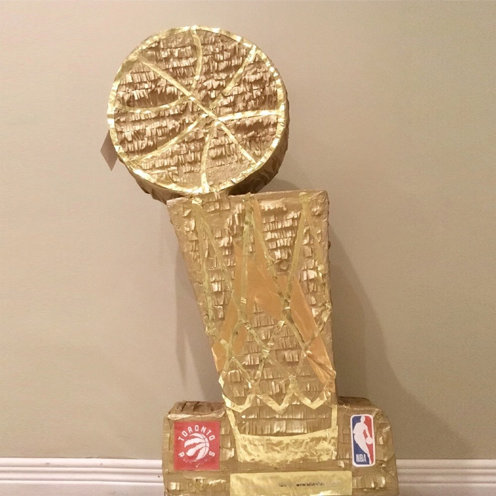 NBA TROPHY PINATA – MATTEO PARTY